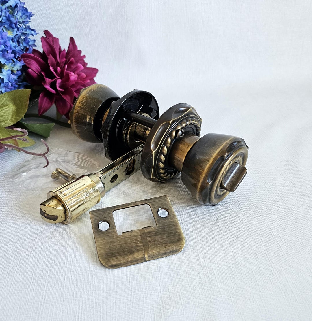 Vintage Amerock Carriage House Interior Door Knob With Lock, Antique ...