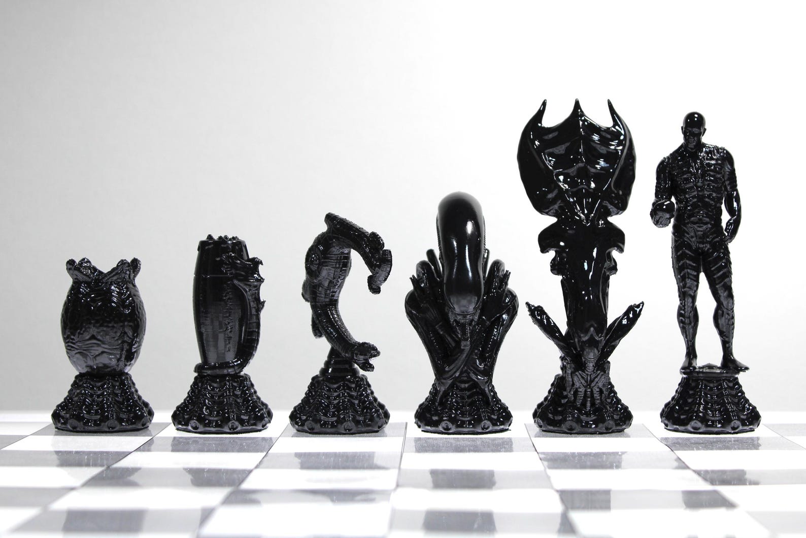 Alien Vs Human Chess Pieces - Etsy
