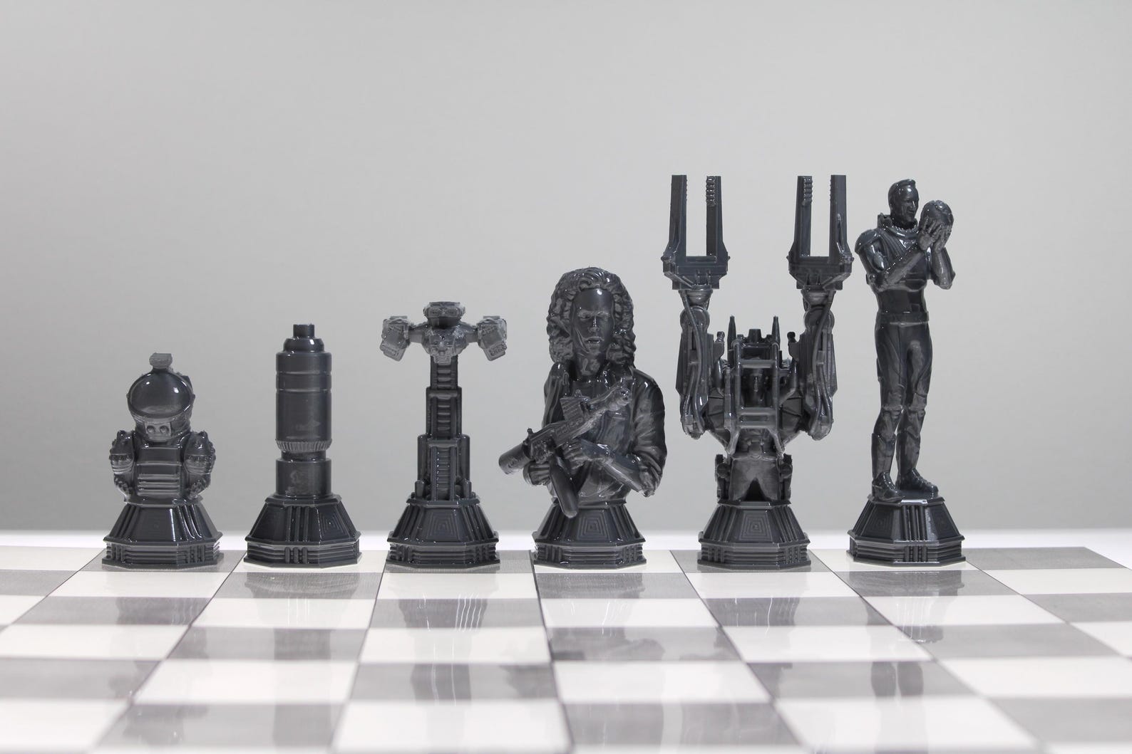Alien Vs Human Chess Pieces - Etsy
