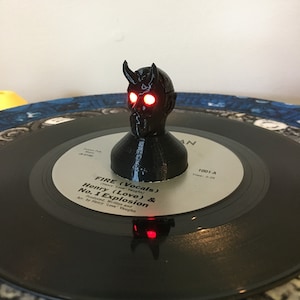 3D Printed Devil 45 Record Adapter With Leds - Etsy
