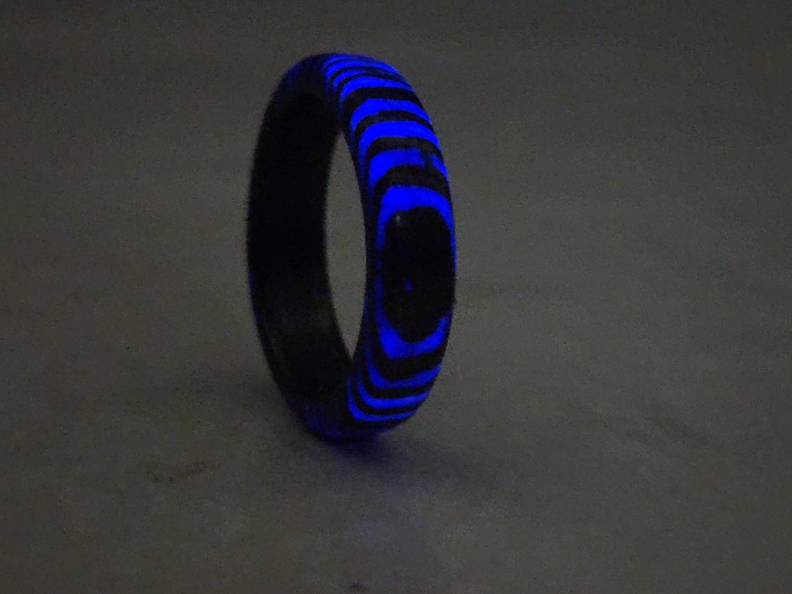 Carbon Fiber Purple Glow in the Dark, Men's Wedding Ring, Purple Glow ...