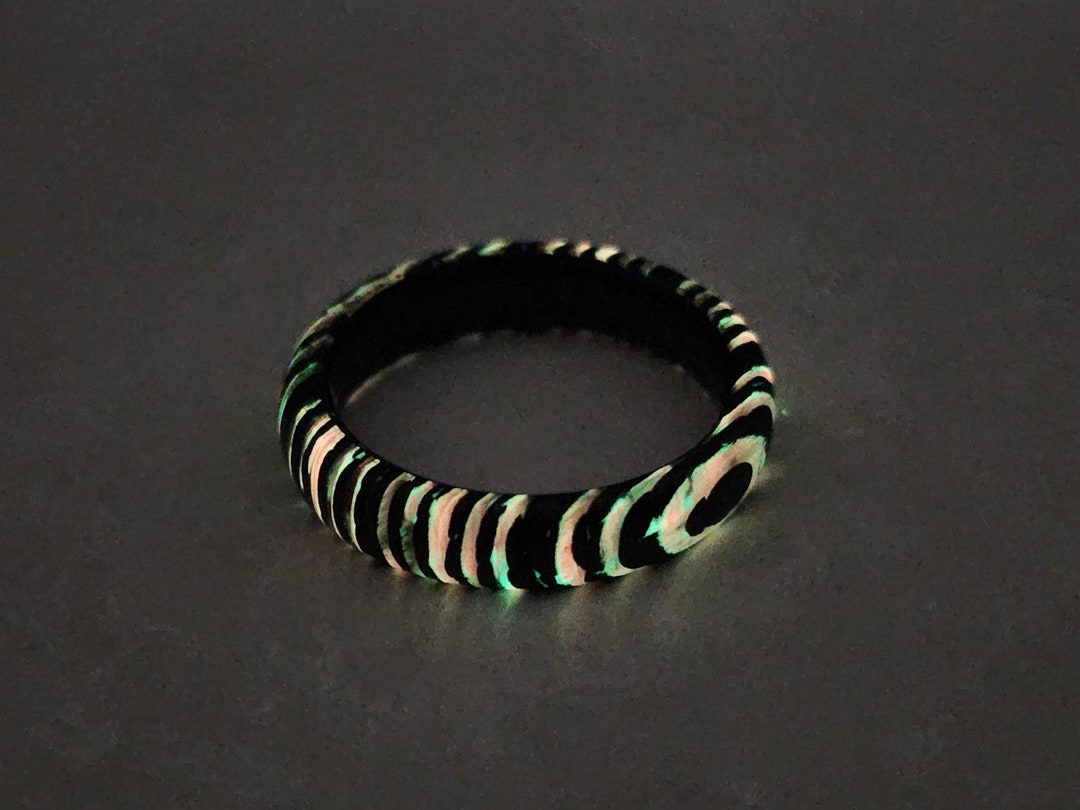 Carbon Fiber Glow in the Dark Ring, Wedding Ring, Fire Glow Ring ...