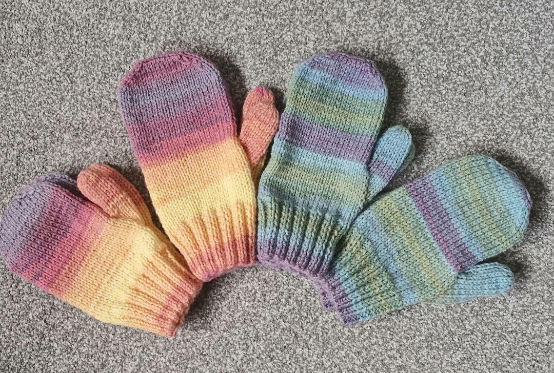 Hand Knitted Hand Made Ombre Mittens Childrens and Adults Age 4-6, 7-9 ...