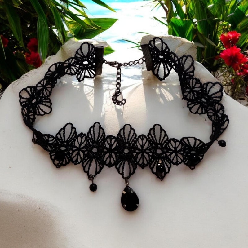 Lace Choker - Etsy