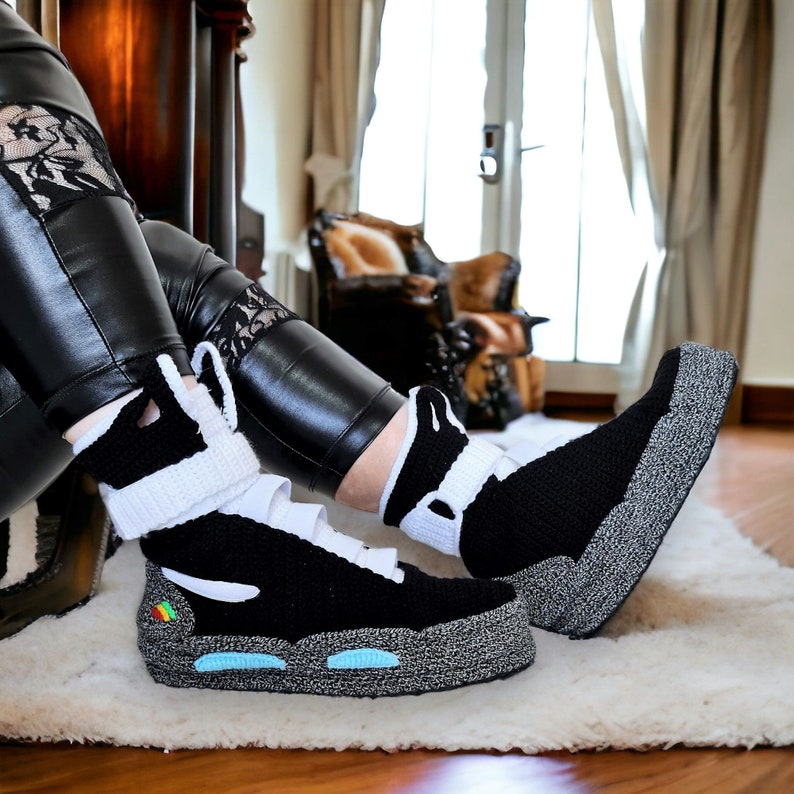 Black Air Mag Sneakers Slippers, Back to the Future Shoes, Marty Mcfly ...