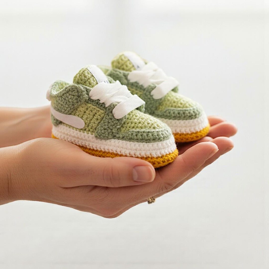 Green Baby Dunk Sneaker Jordan Booties, Soft Sole Newborn Shoes, Gender ...