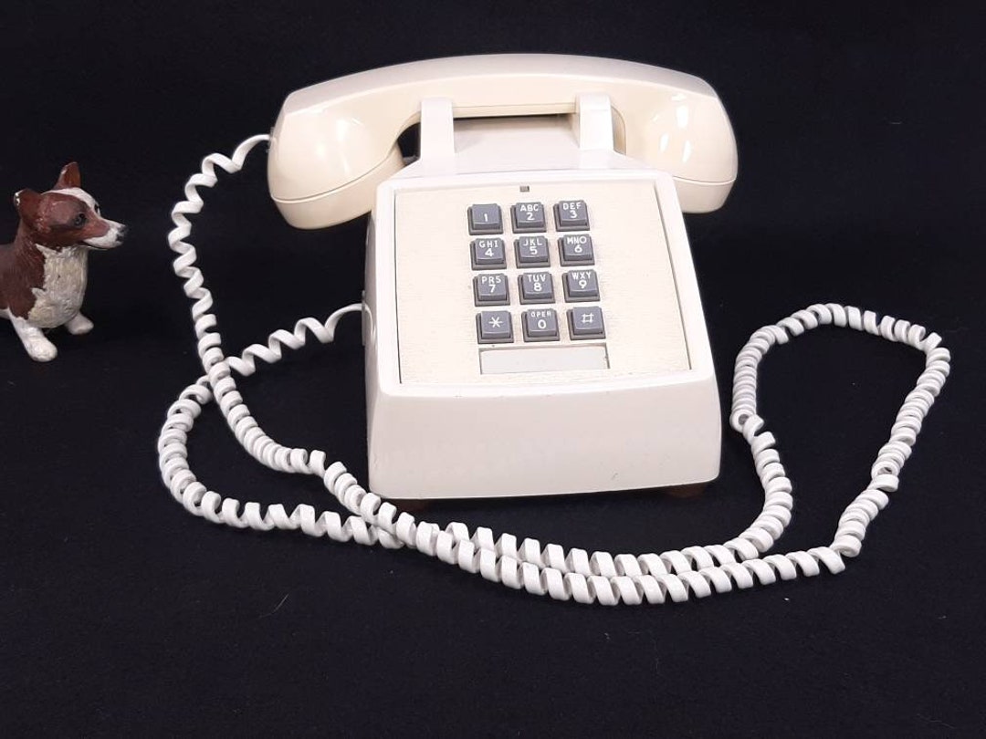 Vintage ITT Off-white Push Button Desk Phone With Long Cord, Untested ...