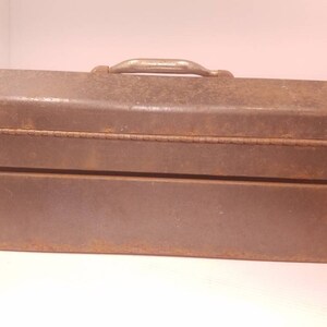 Vintage Metal Tool Box With Removable Red Tray, Simmonds Industries ...