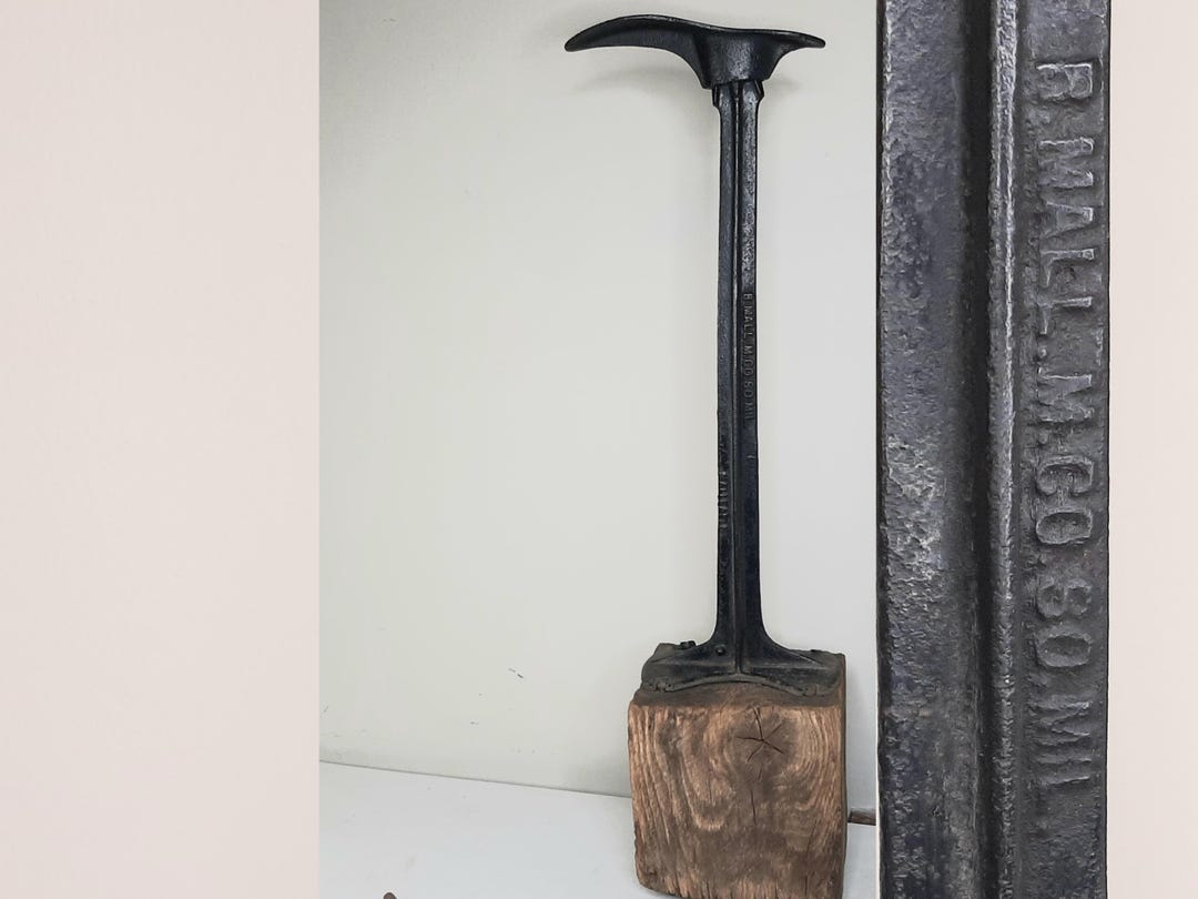 Antique Cast Iron Cobbler's Stand on Wooden Base, 24" Cobbler's Stand ...