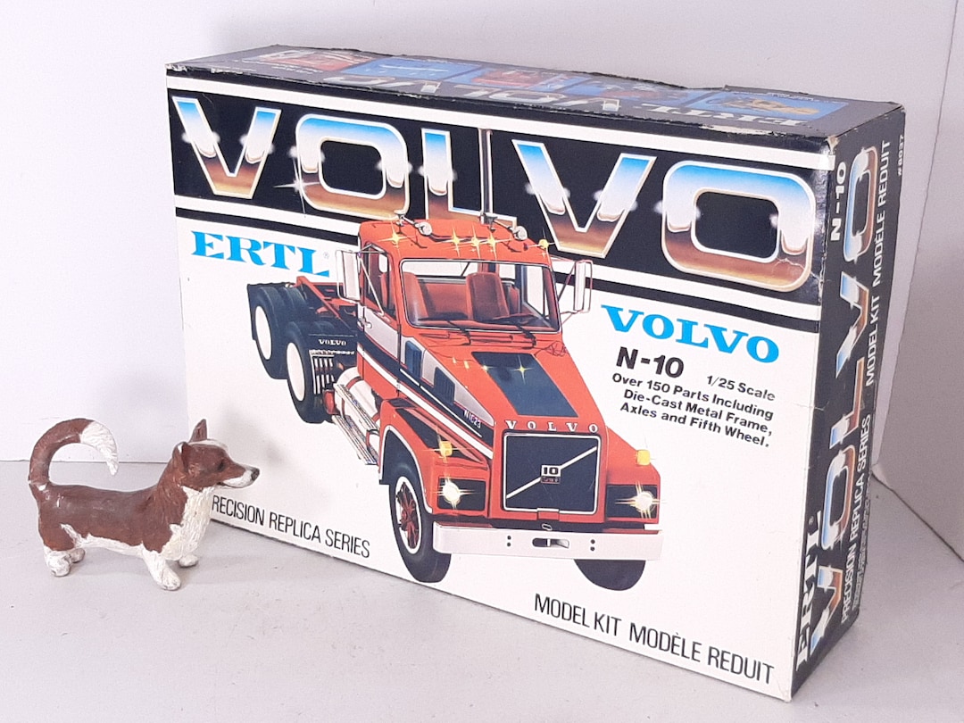 Vintage Ertl Volvo N-10 Turbo 6 Semi 1 25 Scale Model Kit 8037 Open Box ...
