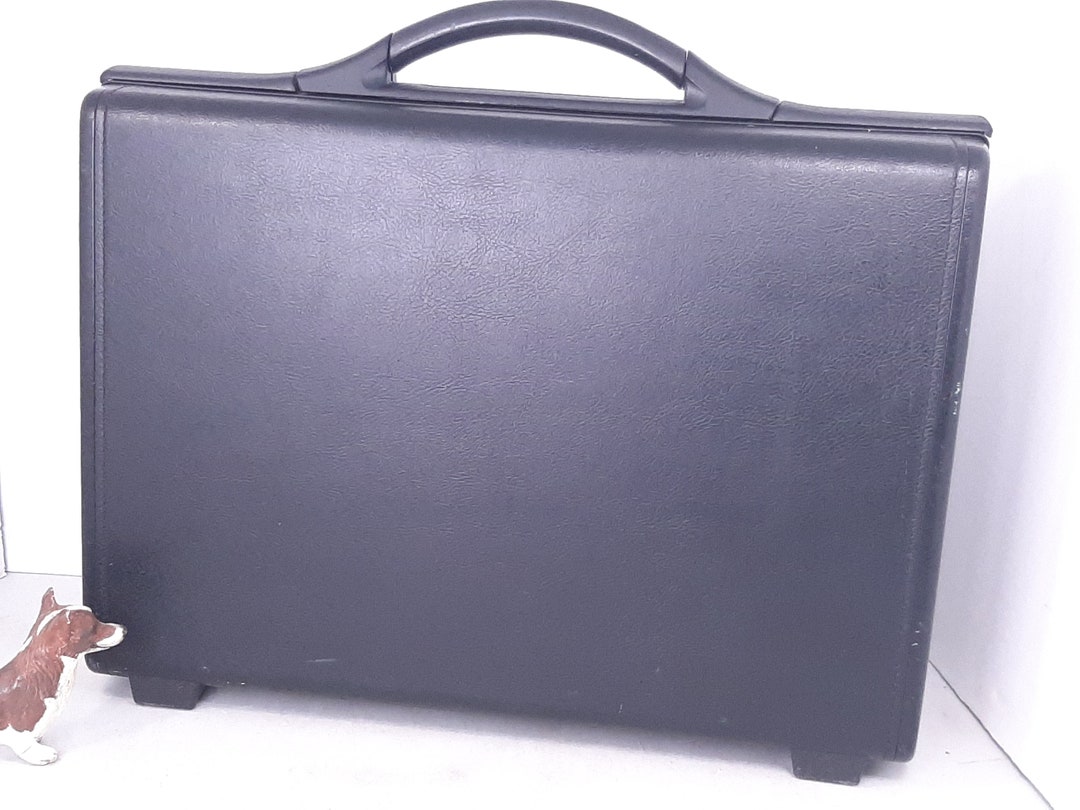 Samsonite Hard Shell Briefcase With Combination Lock, 18 X 14 X 5 ...
