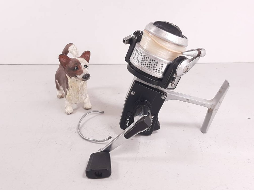 Vintage Mitchell 4430 Spinning Reel for Parts/ Repair- Broken Bail Arm ...