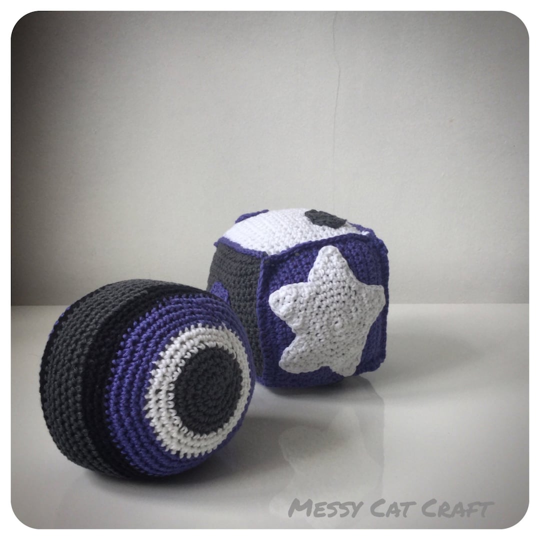 Crocheted Play Set of Ball and Box - Etsy