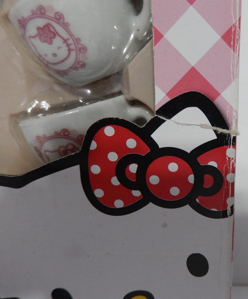 HELLO KITTY Sanrio 13 Piece Miniature Porcelain Tea Set - Box Boxed ...