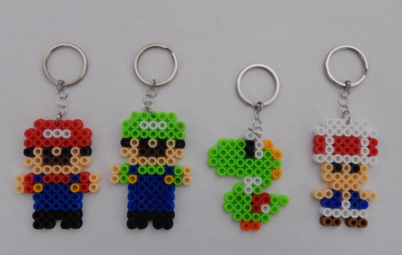SUPER MARIO BROTHERS Nintendo Perler Bead Keychain Mario, Luigi, Yoshi ...