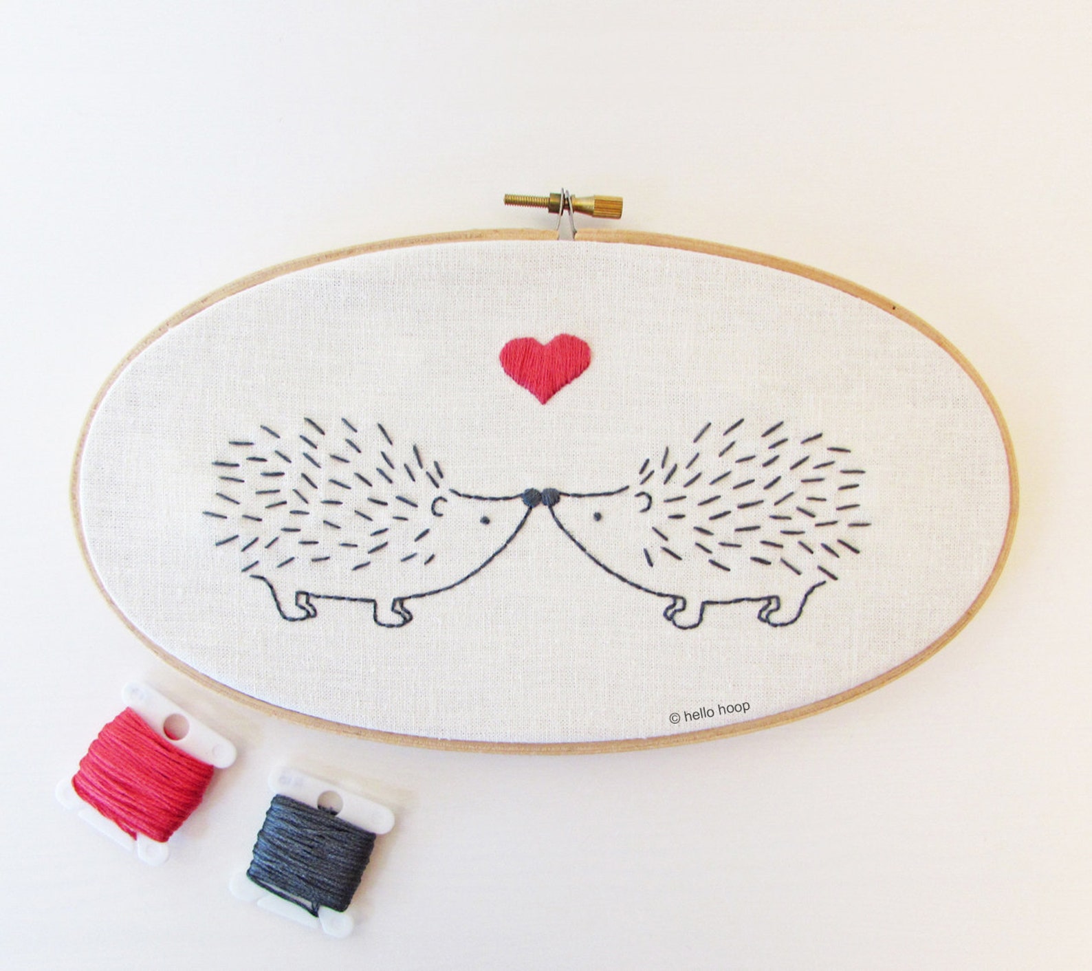 Hedgehog Hand Embroidery Pattern Valentine's Day PDF - Etsy