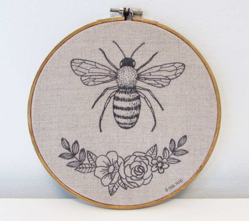 Honey Bee Hand Embroidery Pattern Monochrome Insect PDF - Etsy