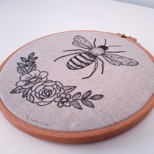 Honey Bee Hand Embroidery Pattern Monochrome Insect PDF Instant ...