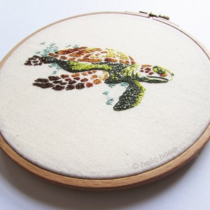 Sea Turtle Embroidery Pattern: Rainbow Design (PDF Pattern) - Etsy