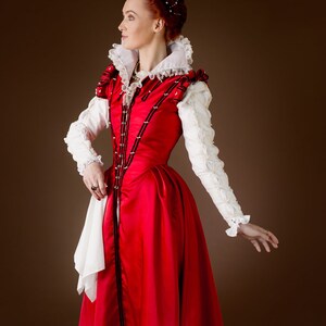 Red Renaissance Gown, 16th Century Italian Dress - Made to Order - Etsy