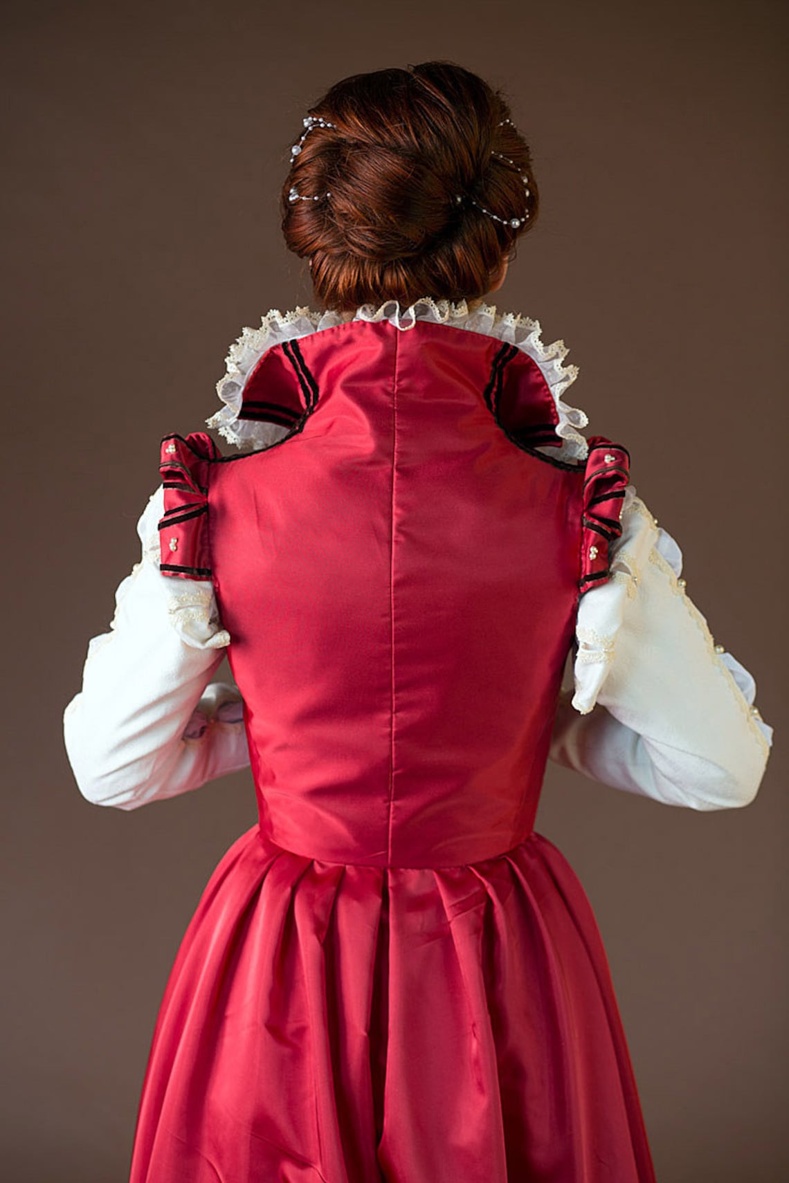 Red Renaissance Gown 16th Century Italian Dress Made to | Etsy