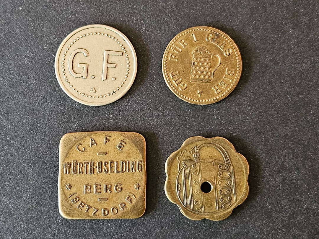 Group of 4 WWI-WWII Era Pub Tokens - Etsy