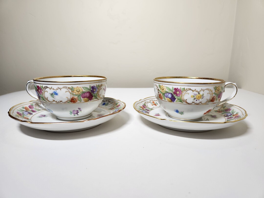 Set of 2 Schumann Bavaria Germany US Zone Flat Demitasse Cup & Saucers ...