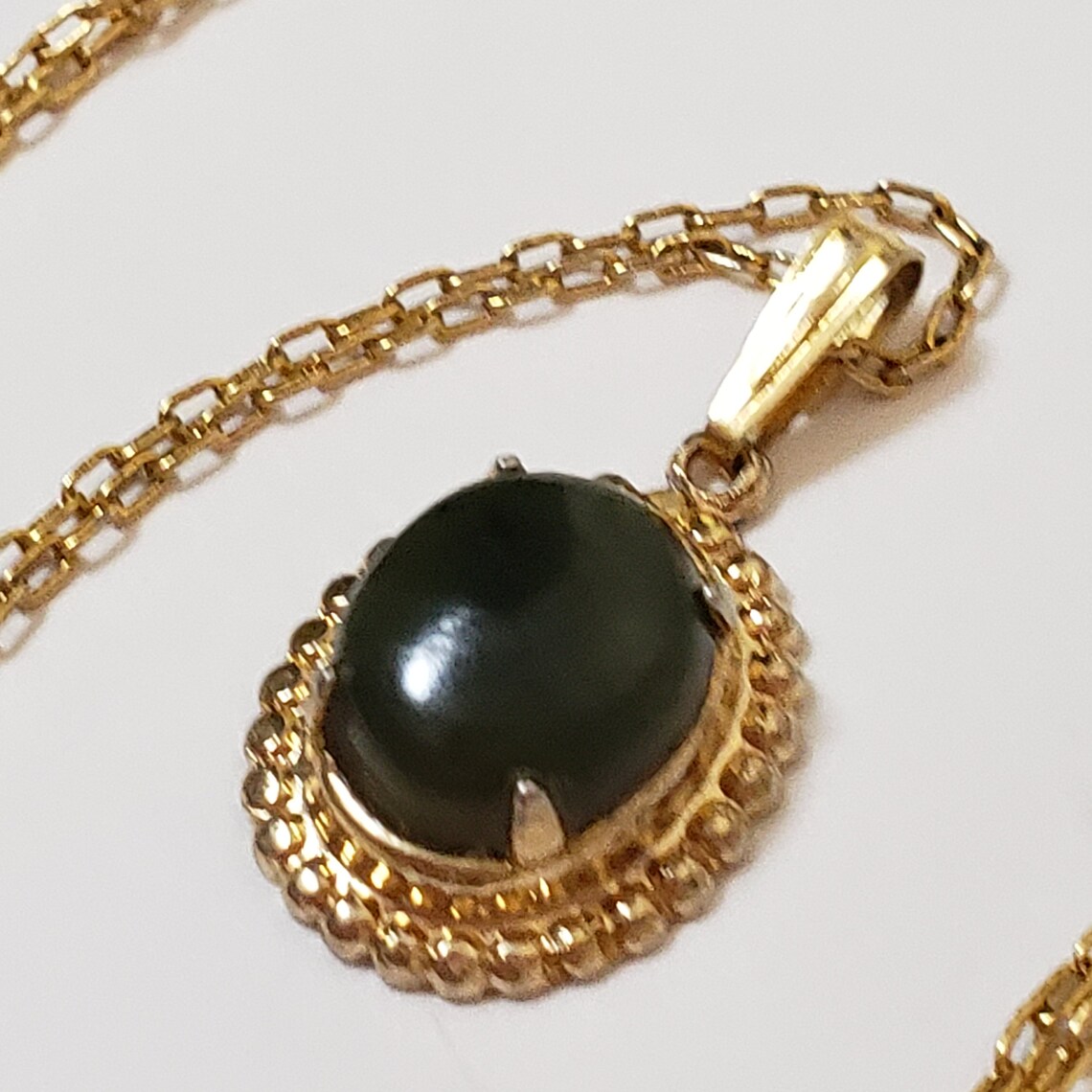 Beautiful Jade Pendant on Gold Tone Chain | Etsy