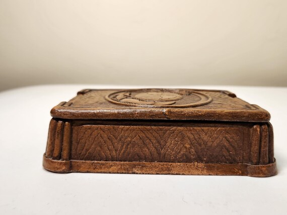 Estate Syroco Wood Cigarette Box With US Marine Emble… - Gem