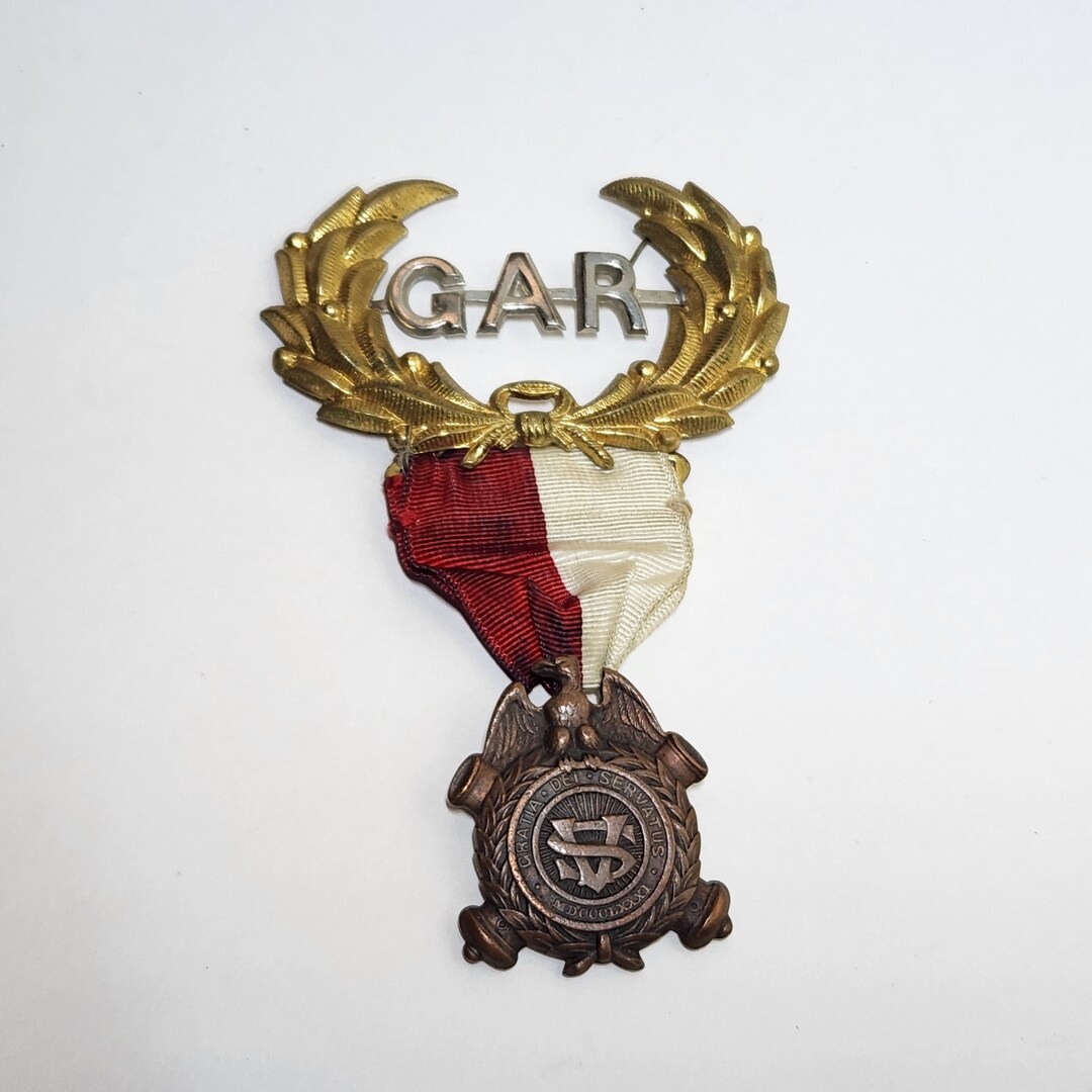 1888 GAR Hat Badge Attached to Sons of Civil War Veterans Medal - Etsy