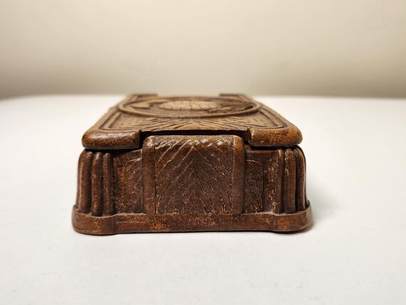 Estate Syroco Wood Cigarette Box With US Marine Emble… - Gem