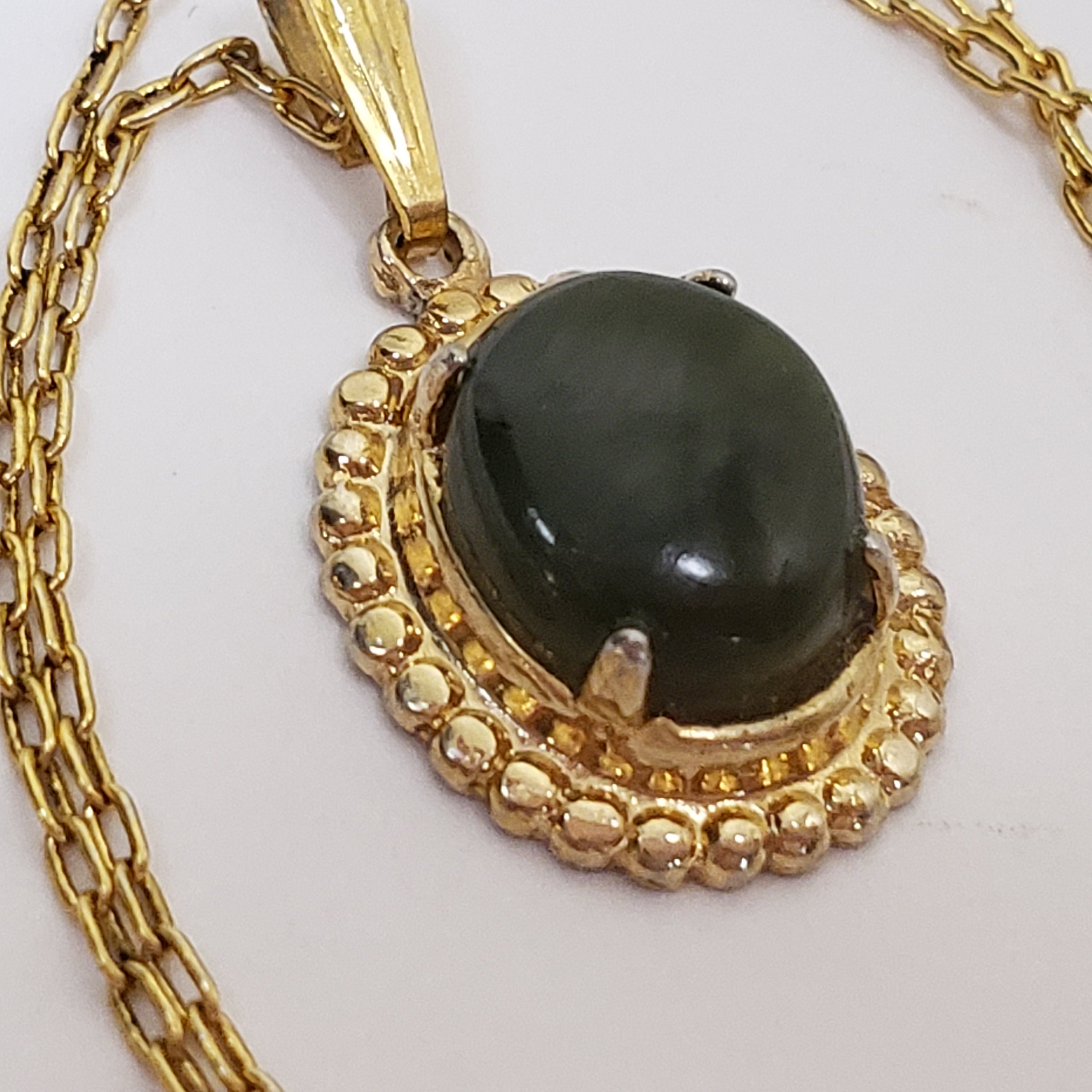 Beautiful Jade Pendant on Gold Tone Chain | Etsy