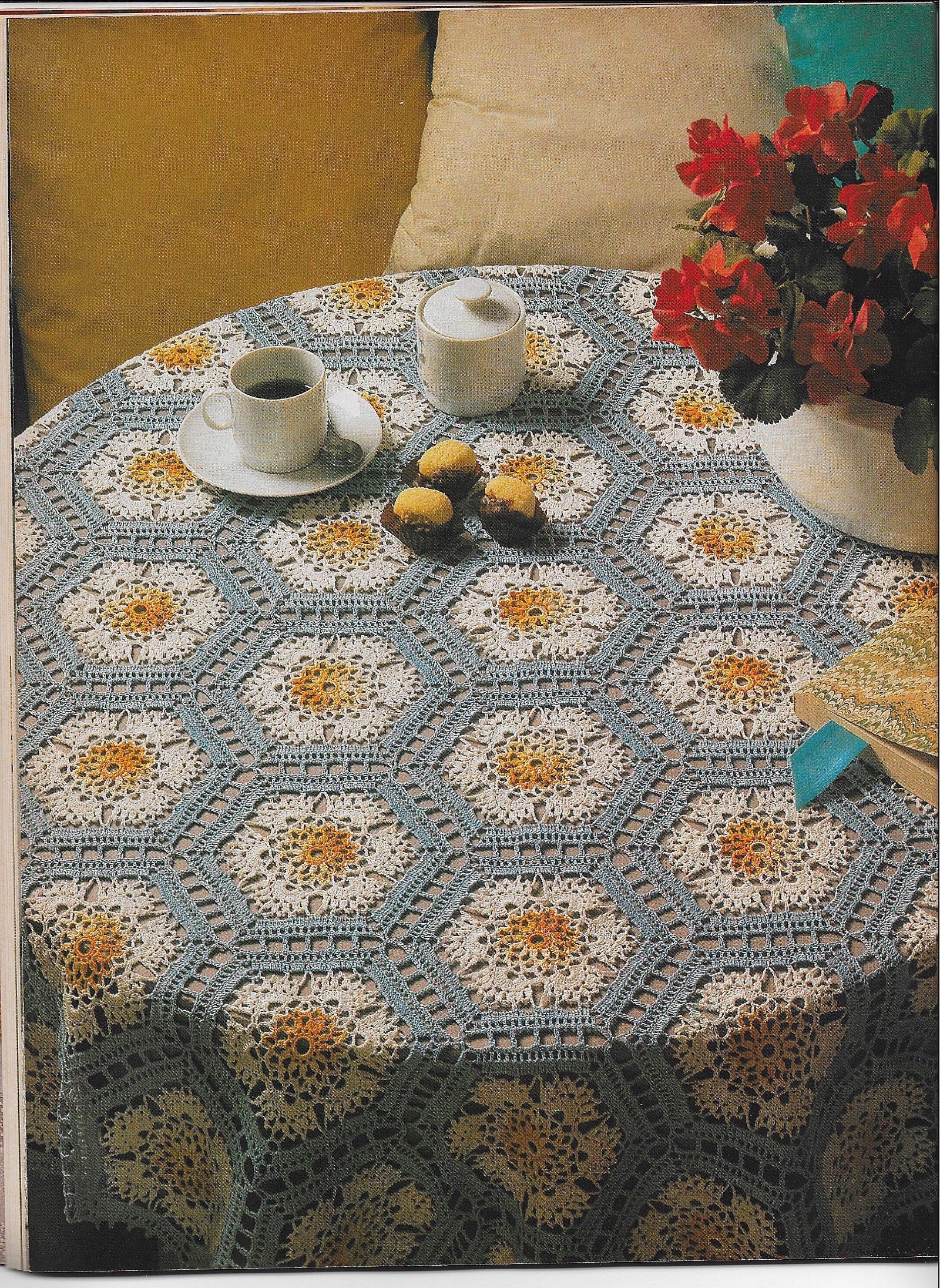 Crochet Vintage Doily Pattern, Crochet Antique Tablecloth Pattern, Easy ...