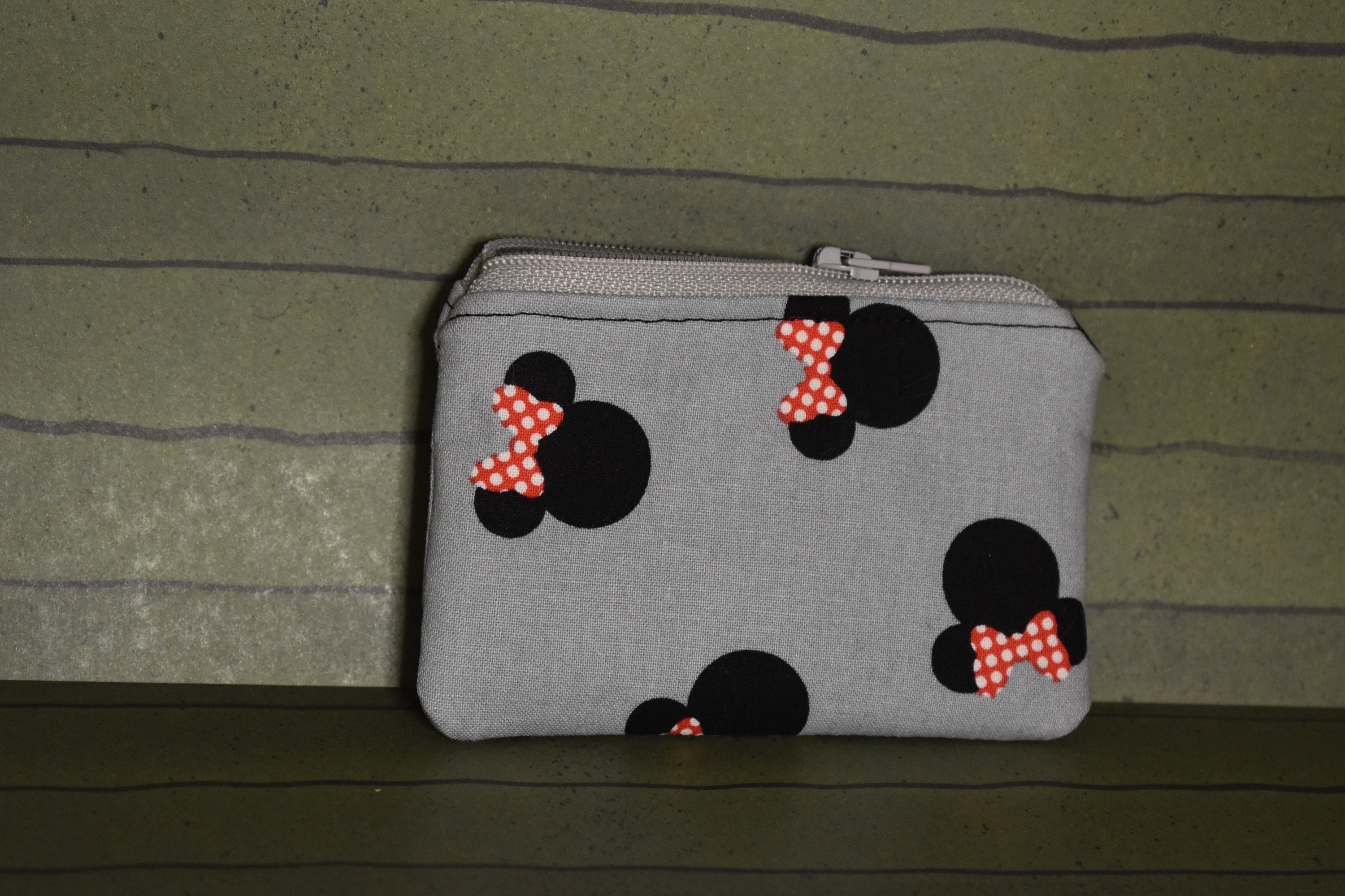 Gray Minnie Mouse Head Coin Purse - Etsy
