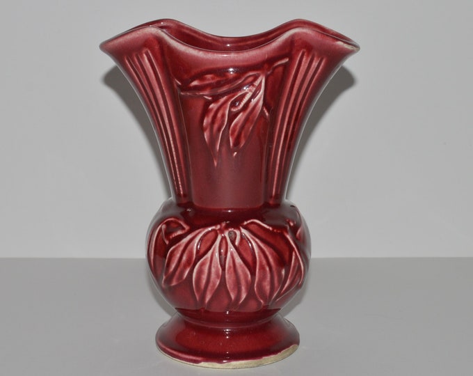 Shawnee Pottery Maroon Vase, Burgundy USA Vase W Embossed Leaf Pattern ...