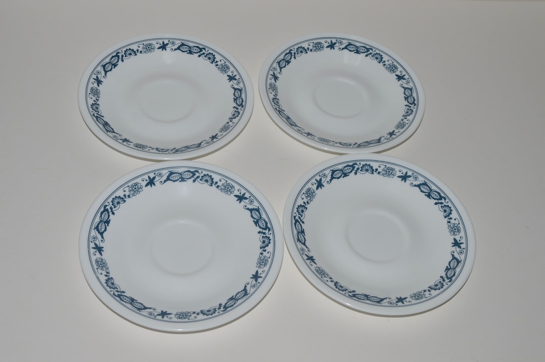 Corelle Old Town Blue Saucers, Set of 4 Corelle Underplates, Matches ...