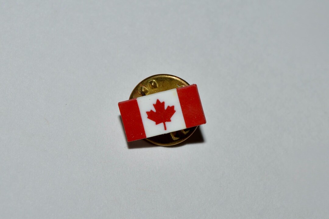 Tiny Canada Flag Pin, Canadian Flag Symbol Pin, Gift for Canadian ...
