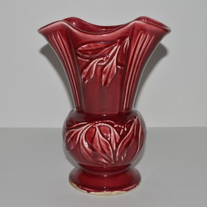 Shawnee Pottery Maroon Vase Burgundy USA Vase W Embossed Leaf - Etsy