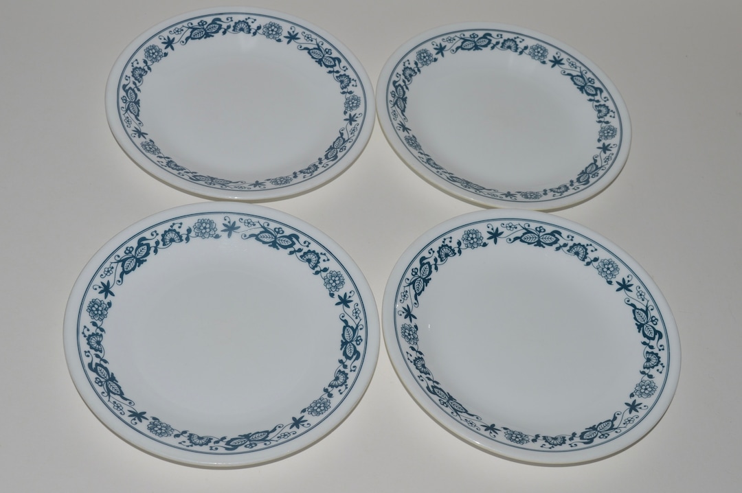 Corelle Old Town Blue Plates, Set of 4 Corelle Salad Bread Plates ...