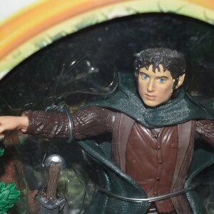 Toy Biz Frodo Action Figure, Frodo Hobbit From Lord of the Rings, New ...
