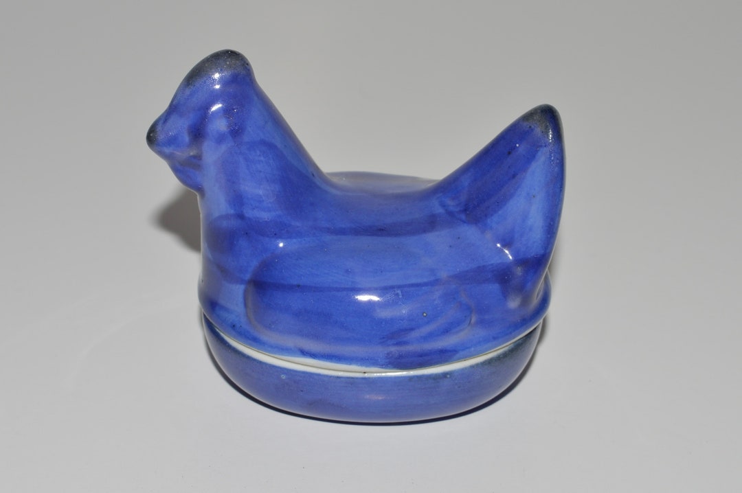 Vintage Miniature Pottery Hen on a Nest, Blue Hen on Nest, Ceramic Two ...