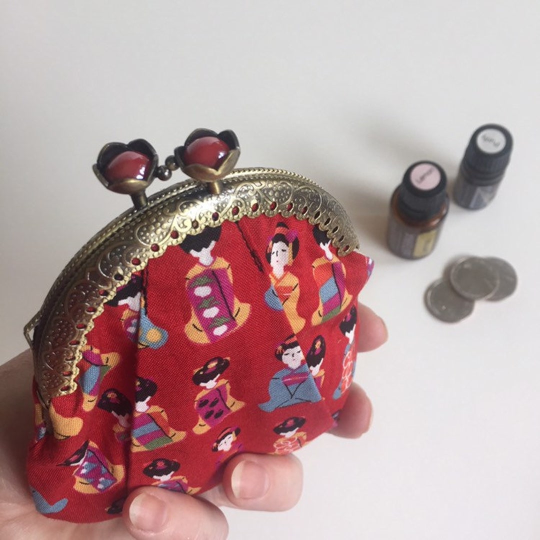 Geisha Girl Pleated Coin Purse in Red. Kiss Lock Frame. Essential Oils ...