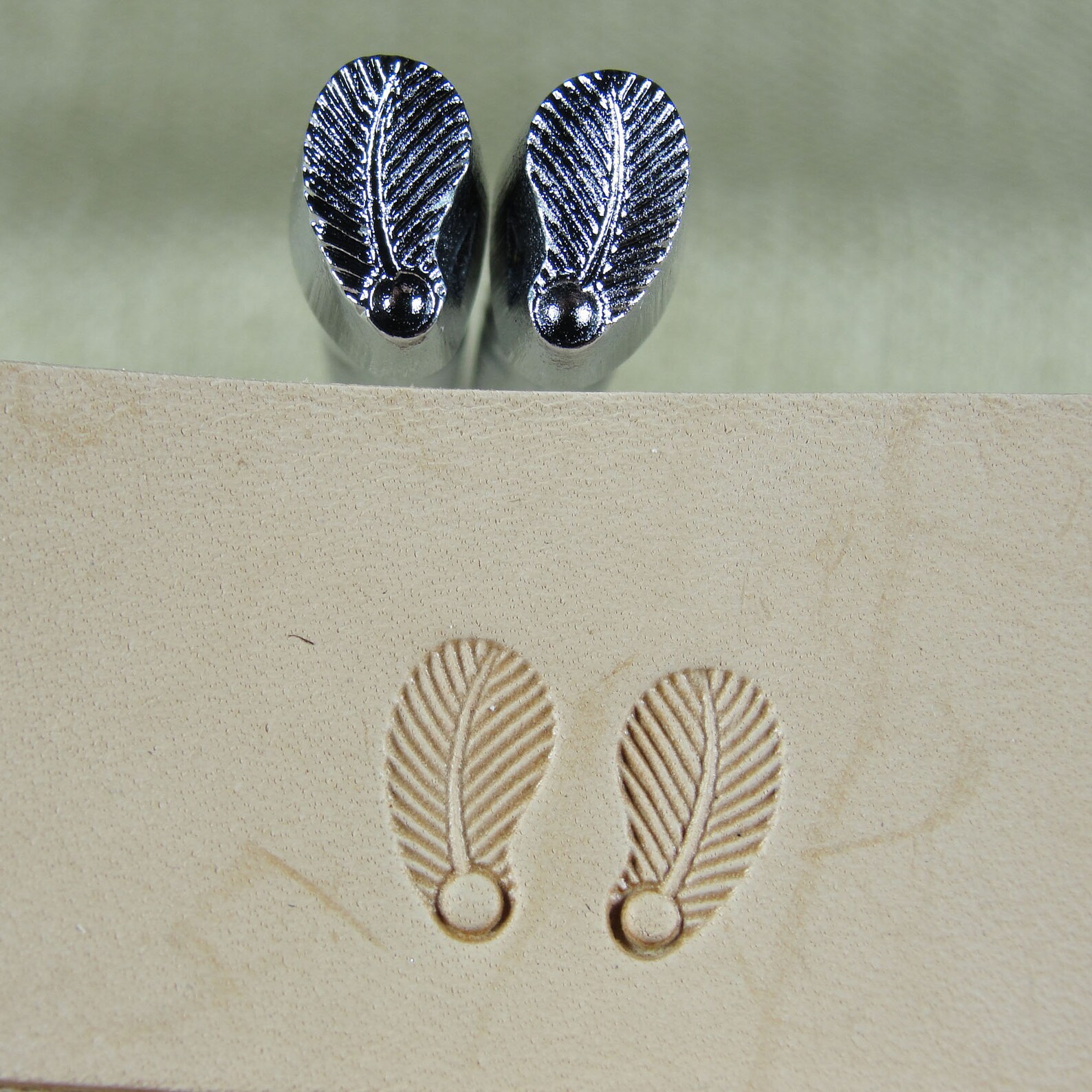 Japan Select - #O75/O76 Curved Sunburst Stamp Set (2 Leather Stamping ...
