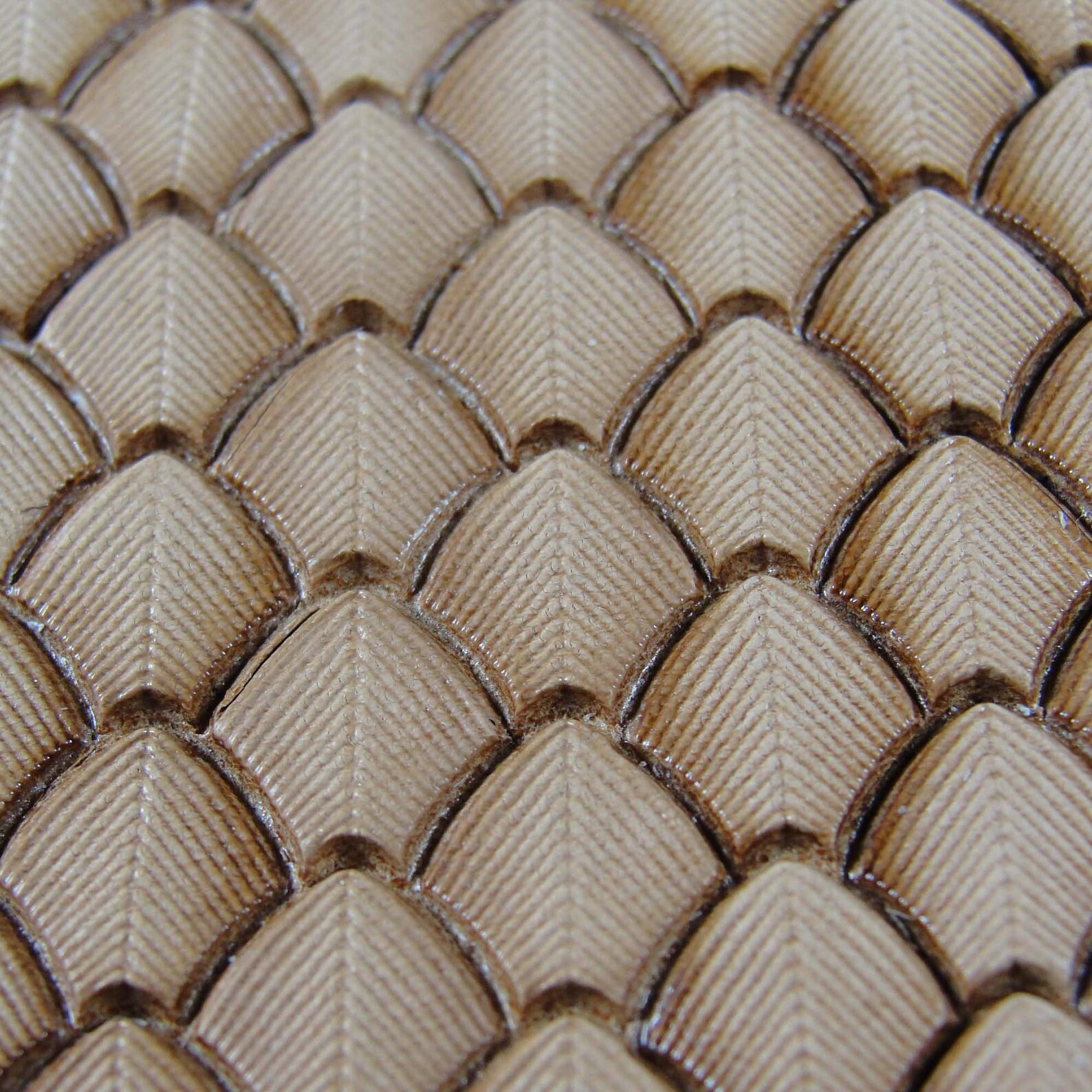 Leather Stamping Tool - Lined Dragon Scale Stamp - Etsy