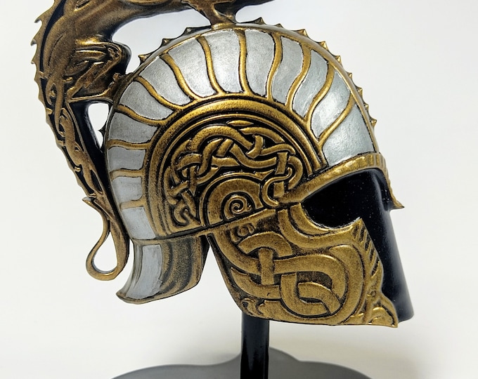 Dragon Helm of Dor-lómin Table Decor, Turin, Turambar, Tolkien ...