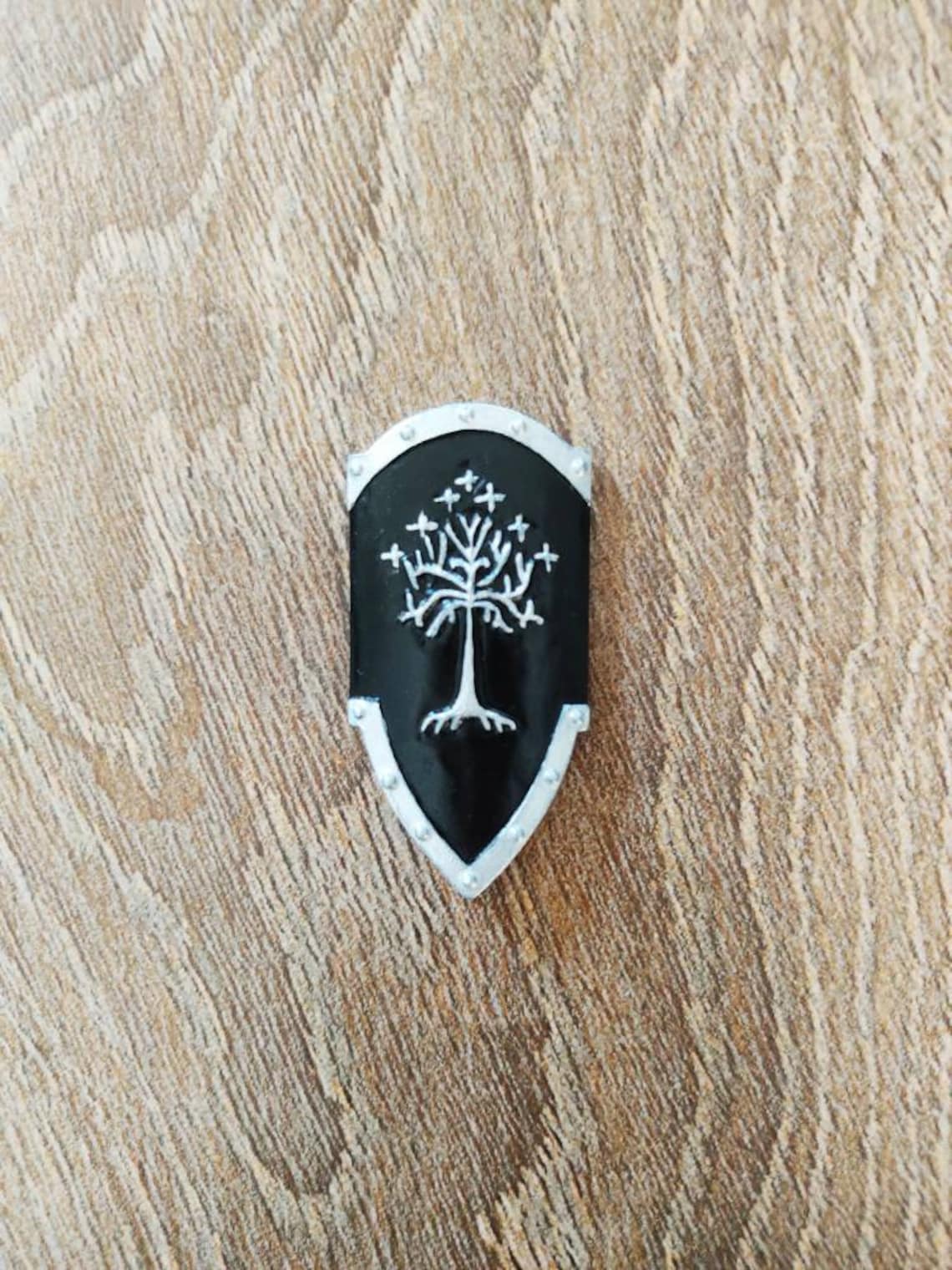 Gondor Shield Magnet Pin Lord of the Rings the Hobbit - Etsy