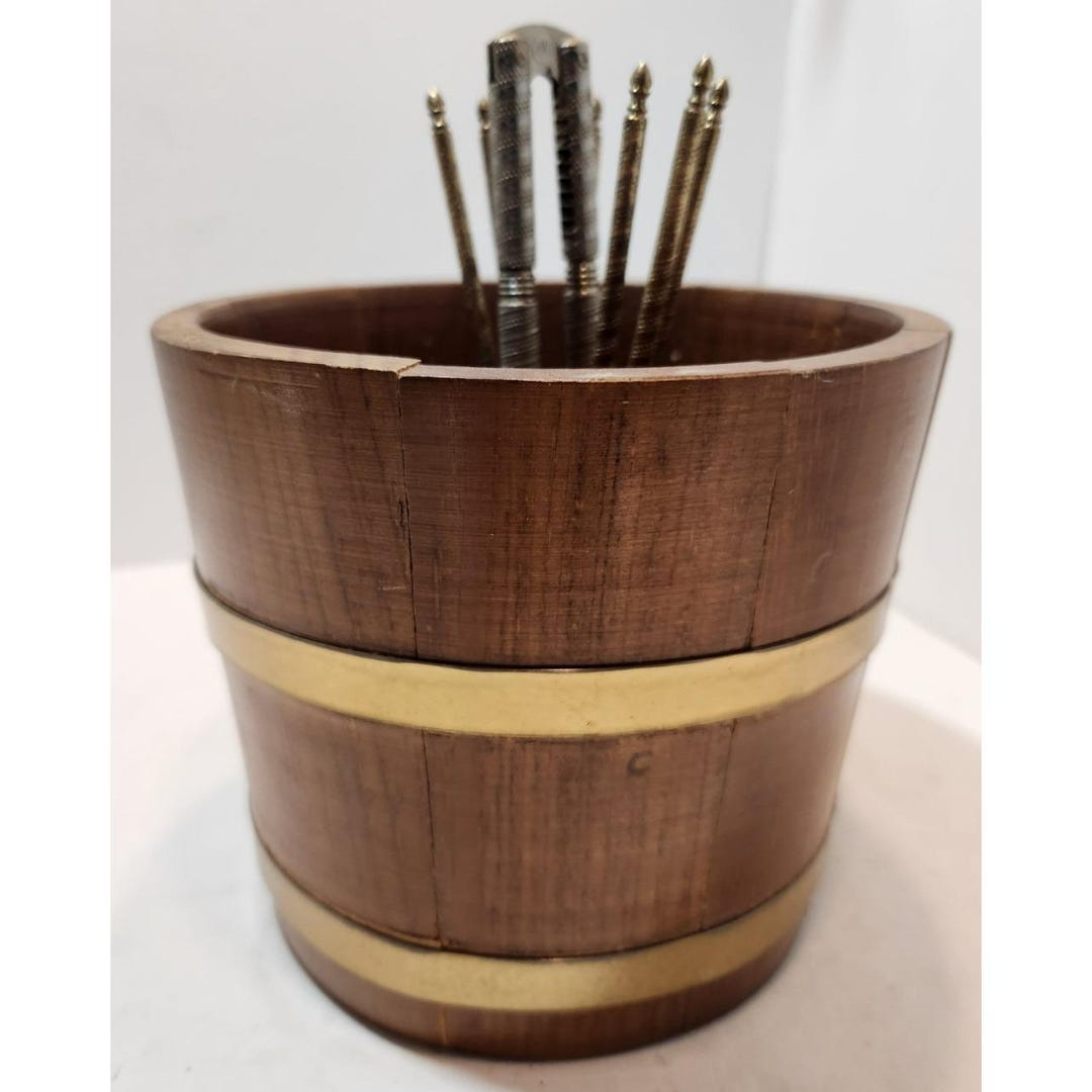Vintage Basketville Putney Vermont Walnut Barrel and Nutcracker Pick ...