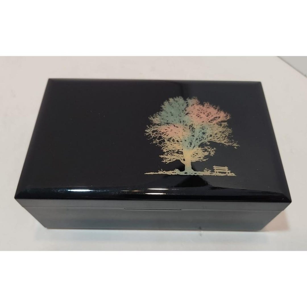 Vtg Small Japanese Black Lacquer Jewelry Box W/mirror Red Interior Tree ...
