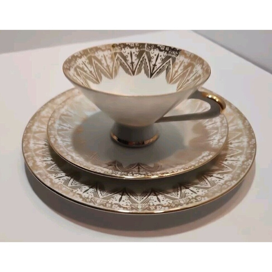 Vtg Mid-century Modern Teacup Saucer & Dessert Plate Gold White Flower ...