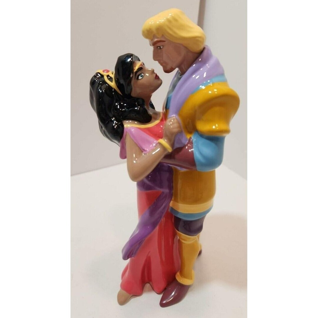 Vtg Ceramic Disney the Hunchback of Notre Dame esmeralda and Captain ...